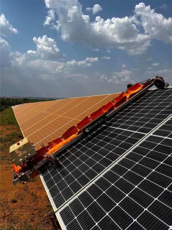 Solar Bot recebe aporte de R$ 625 mil da Eqseed para expansão de ...